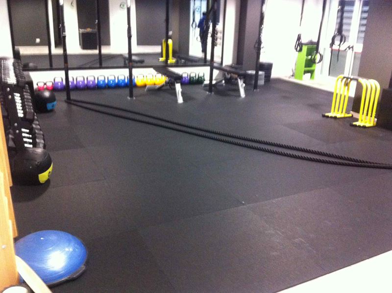 Piastrelle in Gomma EVA per aree di allenamento sicuro nelle palestre